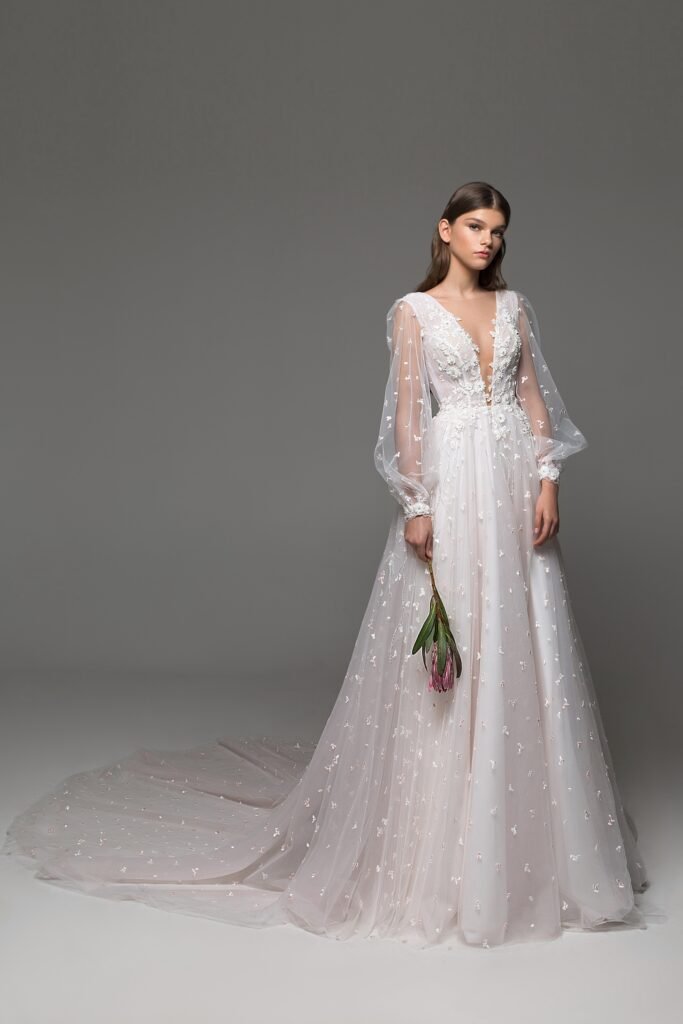 Low back wedding dress «Ketty» | WONA Bridal